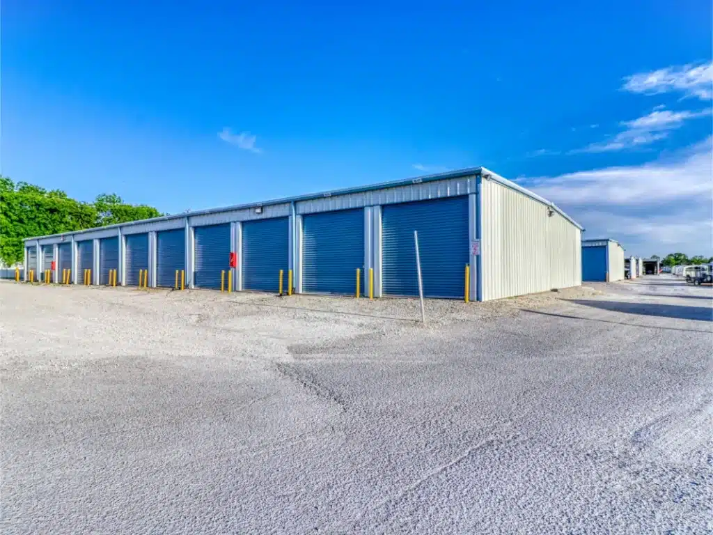 Warehouse Space in Grapevine, TX | RecNation Storage